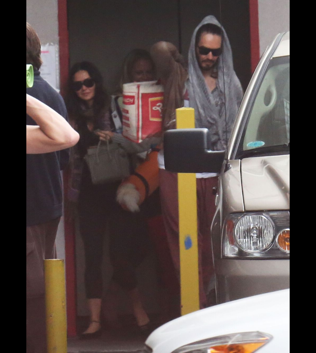 Photo : Demi Moore et Russell Brand après leur cours de yoga à West ...