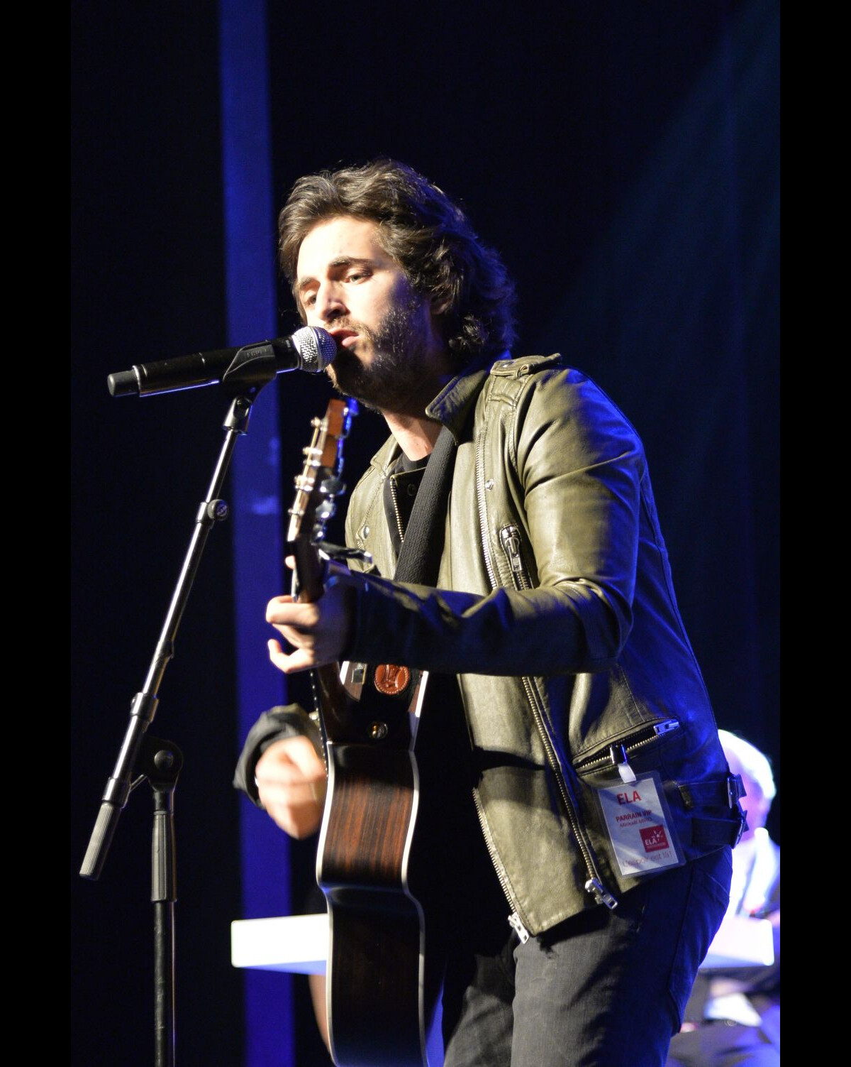 Photo : Mickael Miro lors de la remise du Prix Ambassadeur ELA 2013 au ...