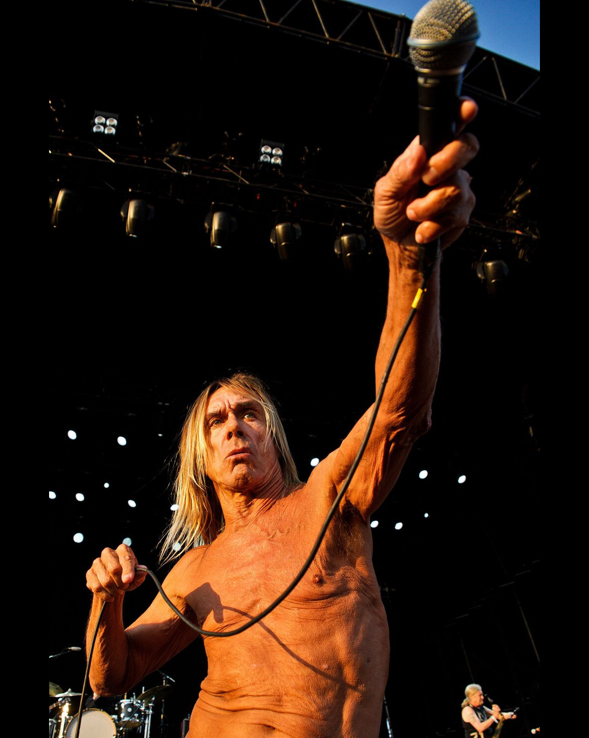 Photo : Iggy and The Stooges en concert à Kent, le 2 juillet 2011 ...