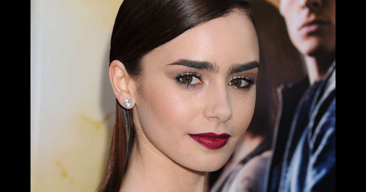 Lily Collins : Élégante et ténébreuse face à son ex-boyfriend et ...