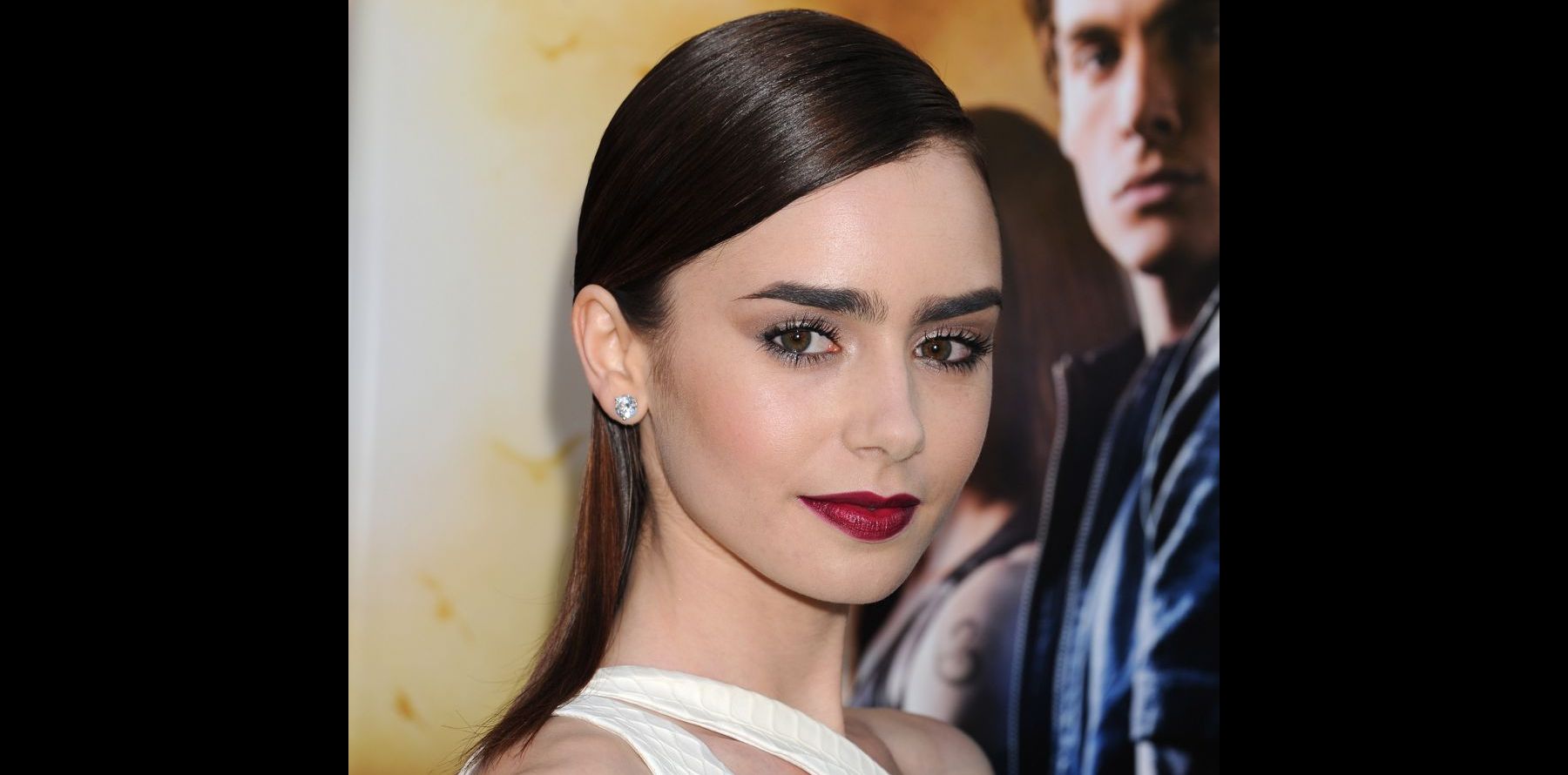 Lily Collins : Élégante et ténébreuse face à son ex-boyfriend et ...