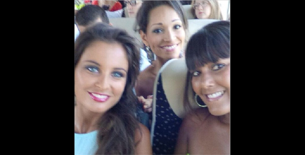 Photo : Les jolies Malika Ménard et Cindy Fabre ! - Purepeople