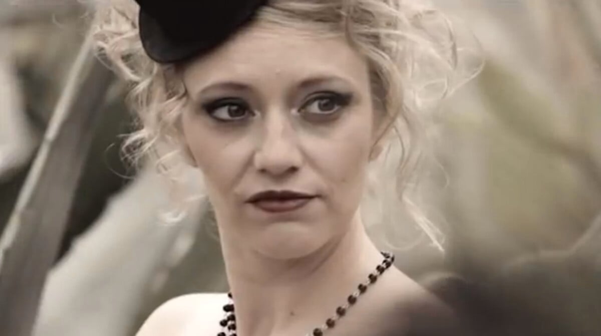 Vidéo : Magalie Madison (Annette Premiers Baisers) pour le calendrier ...