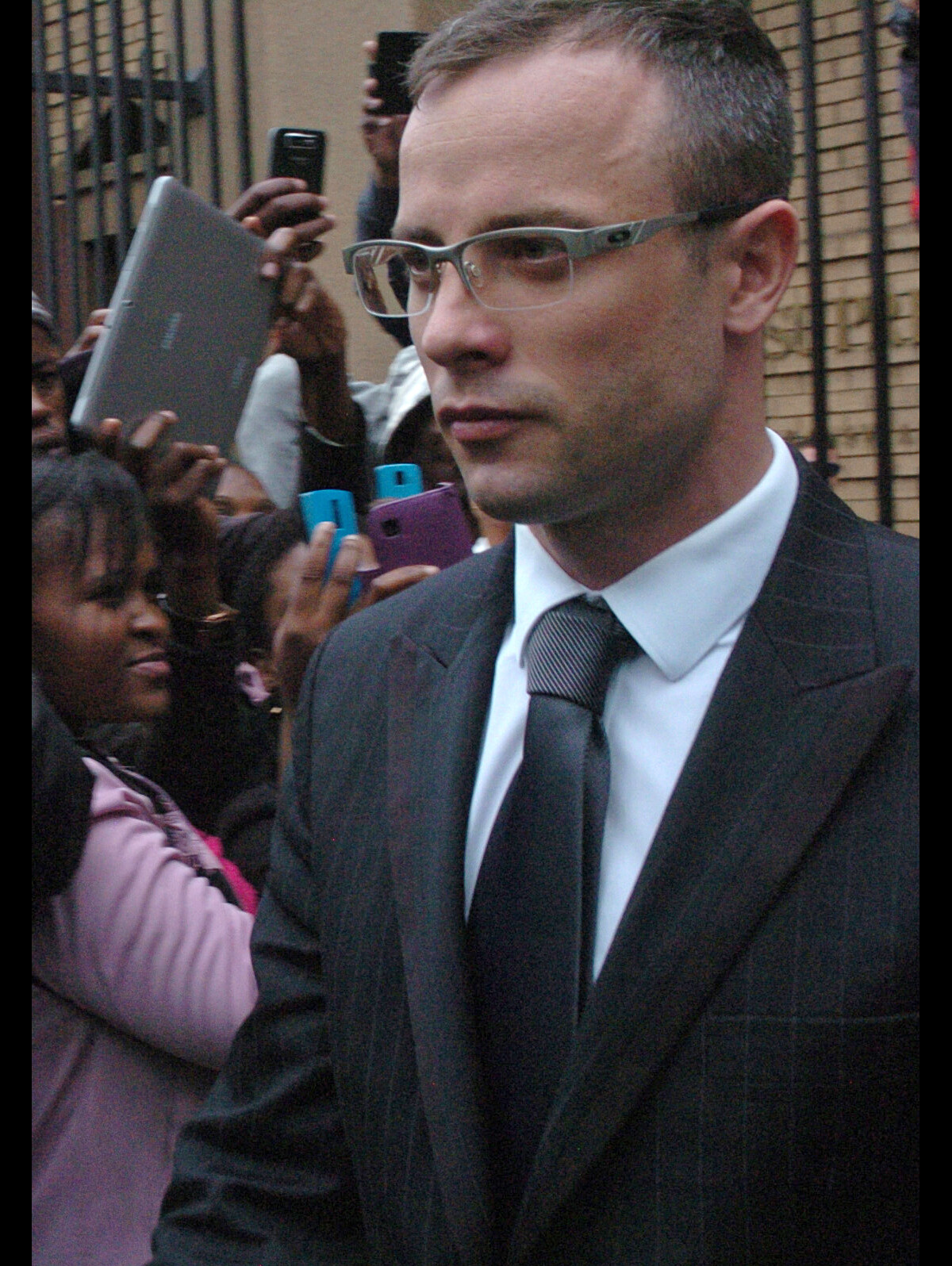Photo : Oscar Pistorius à la sortie de la Gauteng High Court de ...