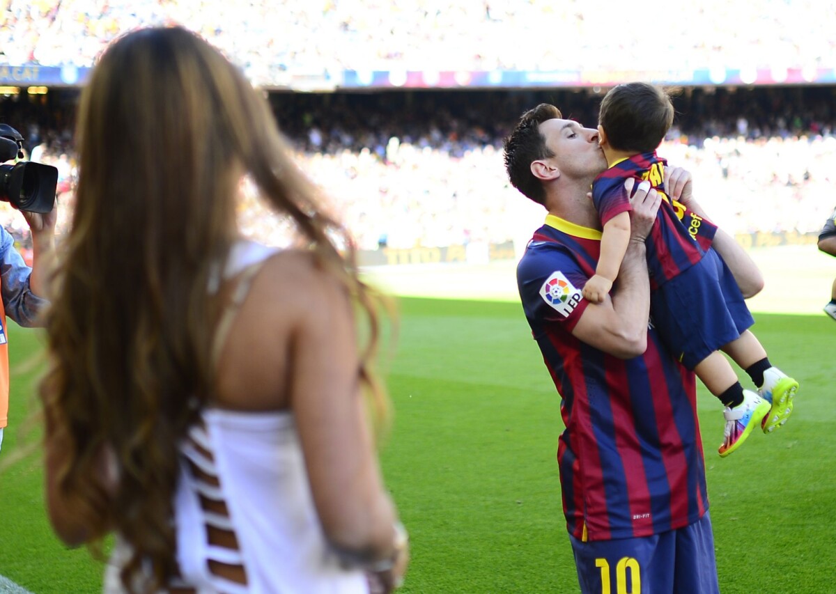 Photo : Le footballeur Lionel Messi avec sa compagne Antonella Roccuzzo ...