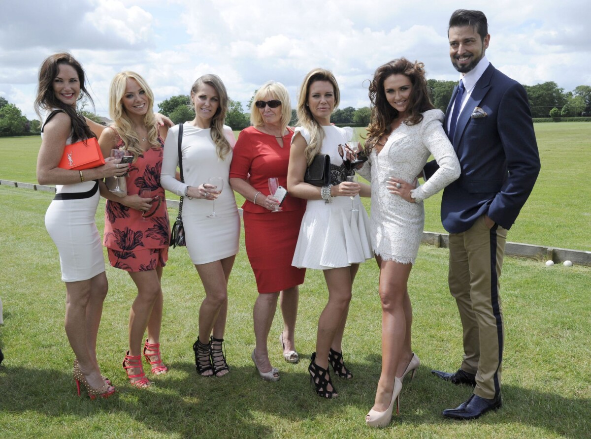 Photo : Jude Cissé lors d'un match de polo avec Claire Henry, Liz ...