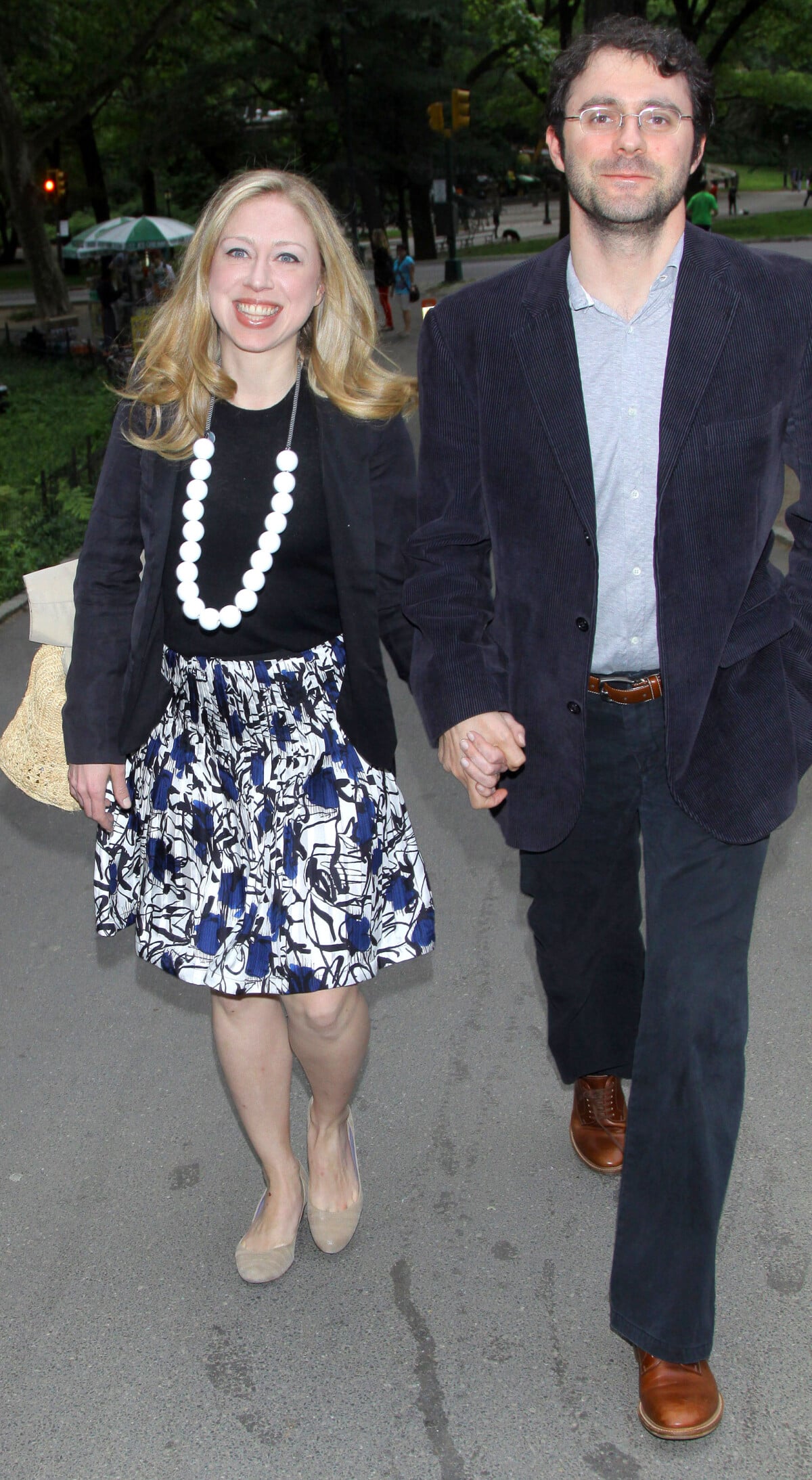 Photo : Marc Mezvinsky et sa femme Chelsea Clinton à New York, le 18 ...