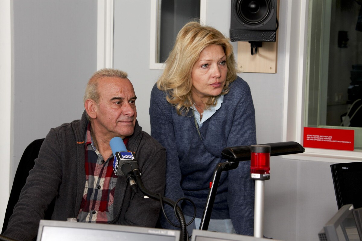 Photo : Michel Fugain et Sanda dans l'émission "On repeint la musique ...