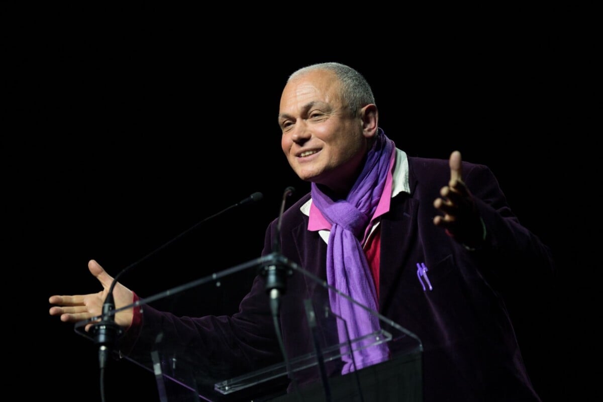 Photo : Richard Cross à la maison Jean Paul Gaultier pour la ...