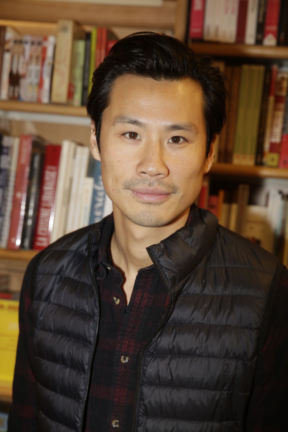 Photo : Frédéric Chau à l'opération Smile AMFE. A Paris, le 11 décembre ...