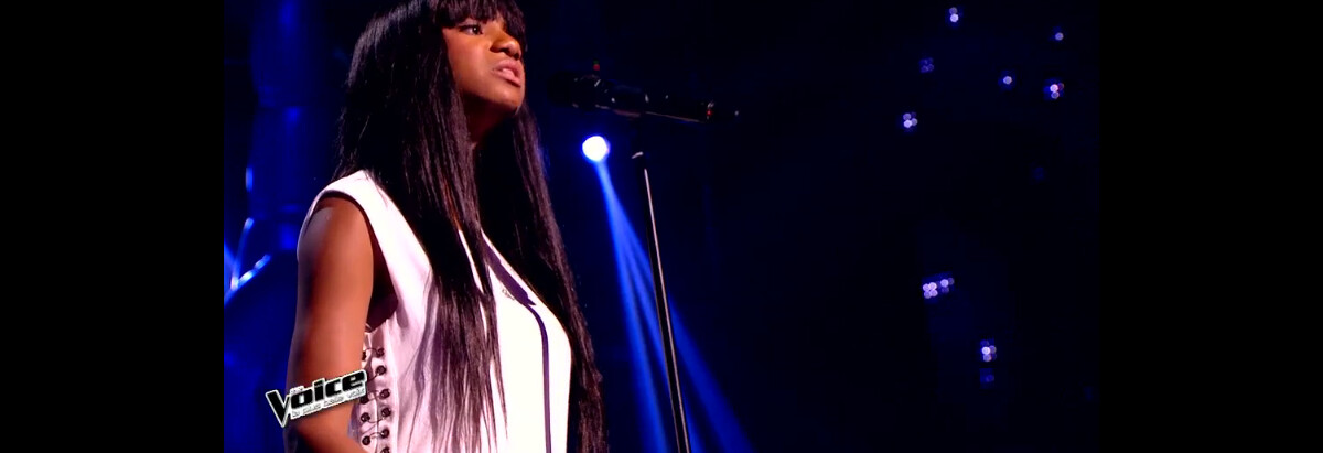 Photo : Awa Sy lors de l'épreuve ultime dans The Voice 4, ce samedi 21 ...