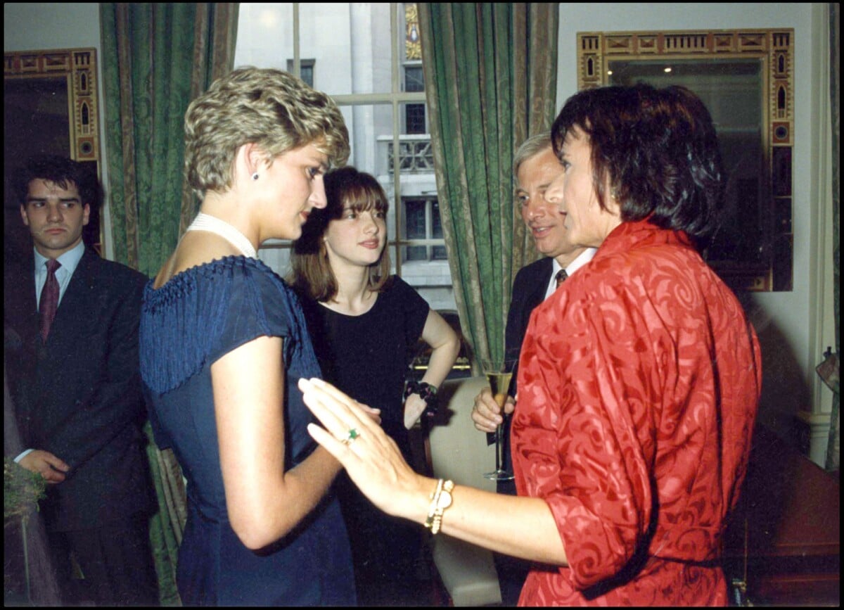 Photo : Lady Di et son amie Rosa Monckton. - Purepeople