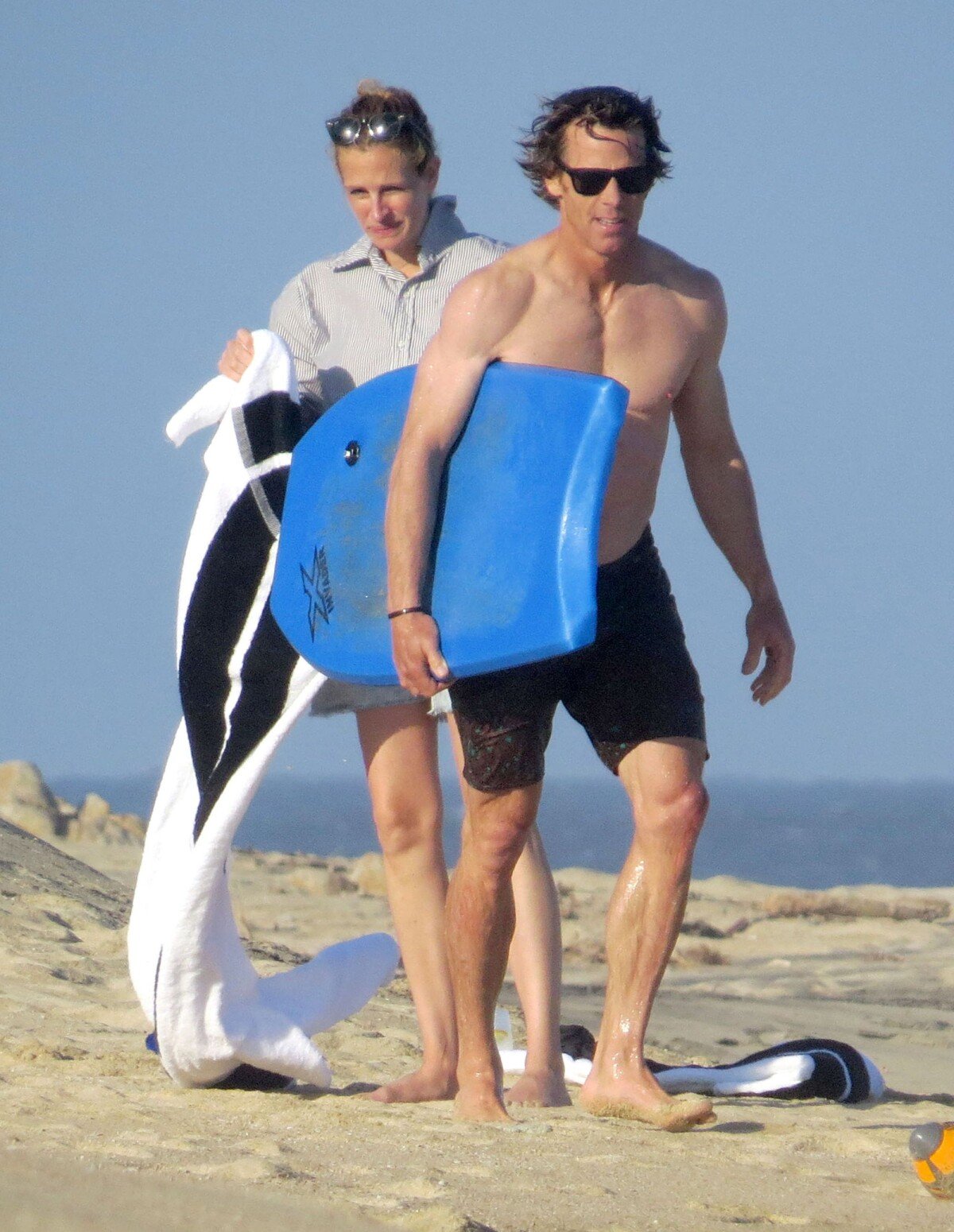 Photo : Exclusif - Danny (Daniel) Moder profite de la plage et fait du ...