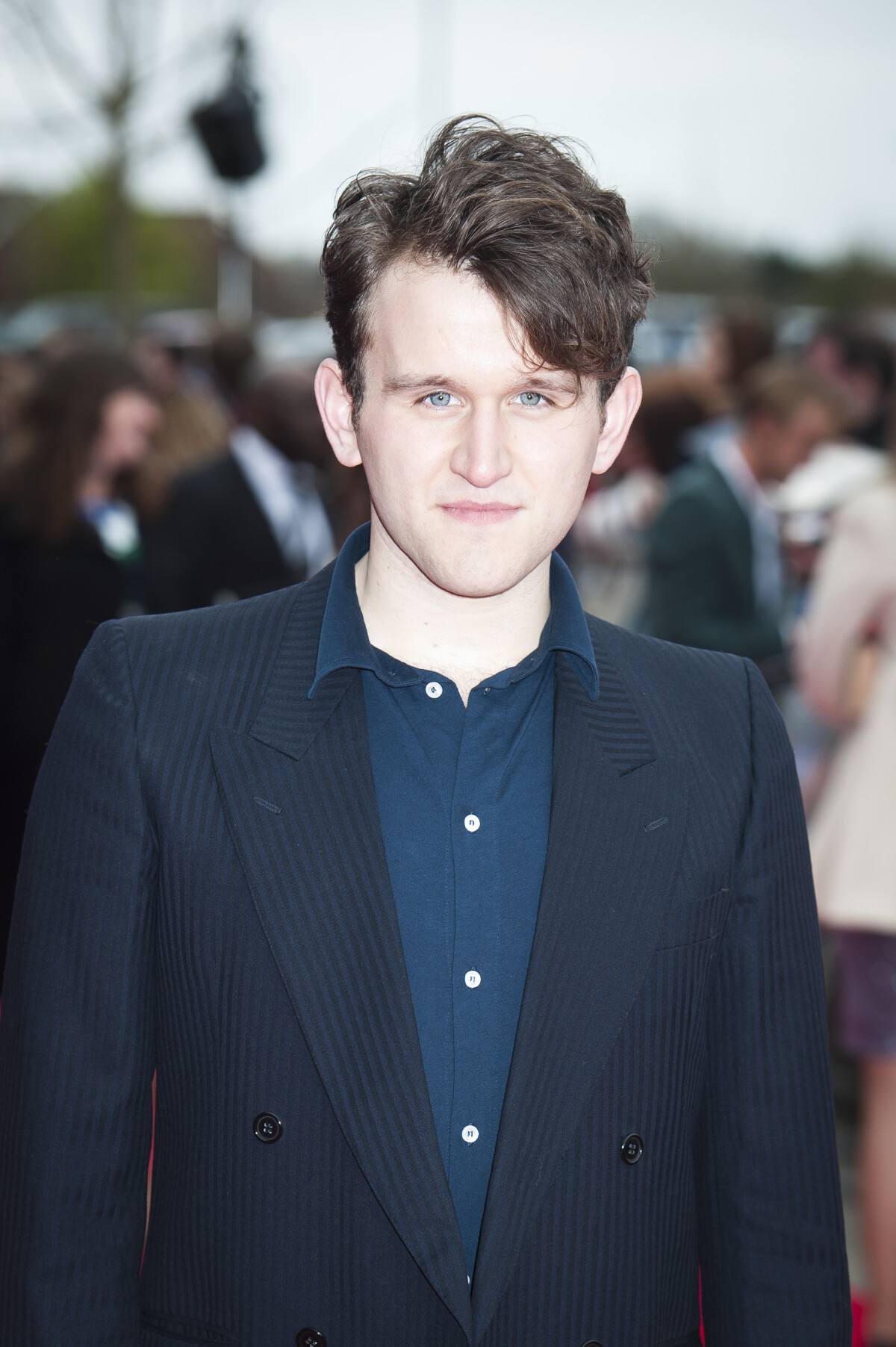 Photo : Harry Melling (Dudley Dursley) à Leavesden le 30 mars 2012 ...