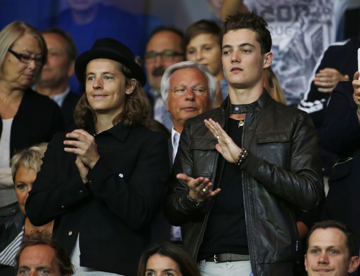 Photo : Pierre Sarkozy et Louis Sarkozy - La famille Sarkozy au match ...