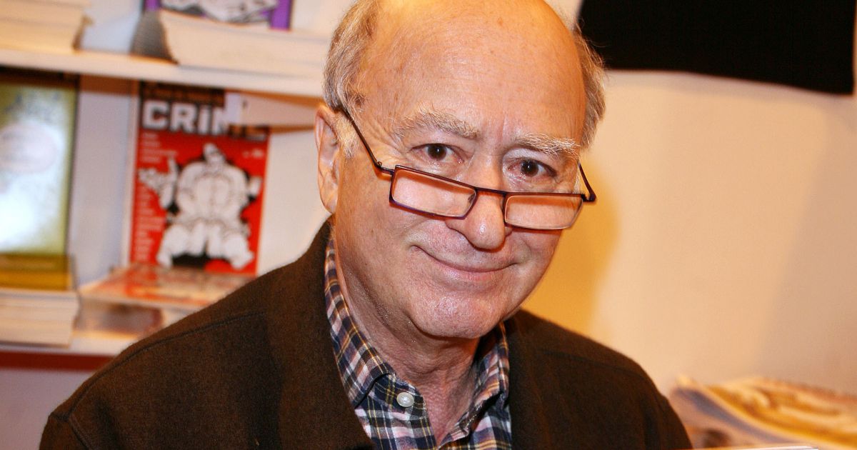 Georges Wolinski au Salon du Livre de la Porte de Versailles, à Paris ...