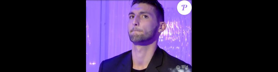 Tony dans le sas, dans Secret Story 9 l'hebdo, le vendredi 4 septembre ...