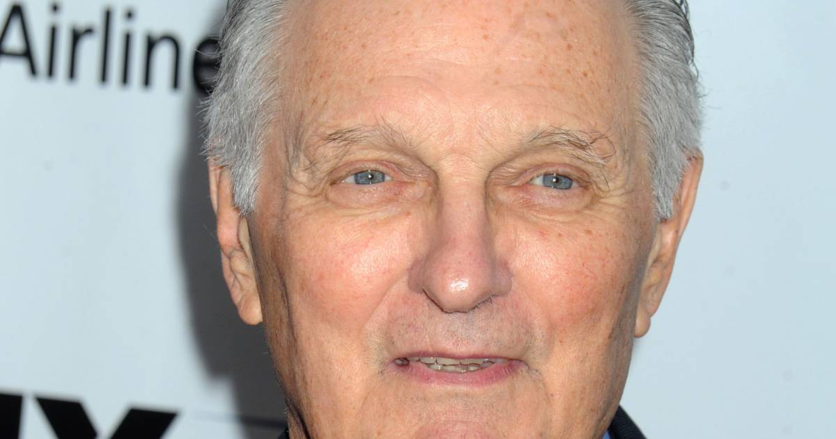 Alan Alda à la première de Bridge Of Spies au 53e New York Film ...