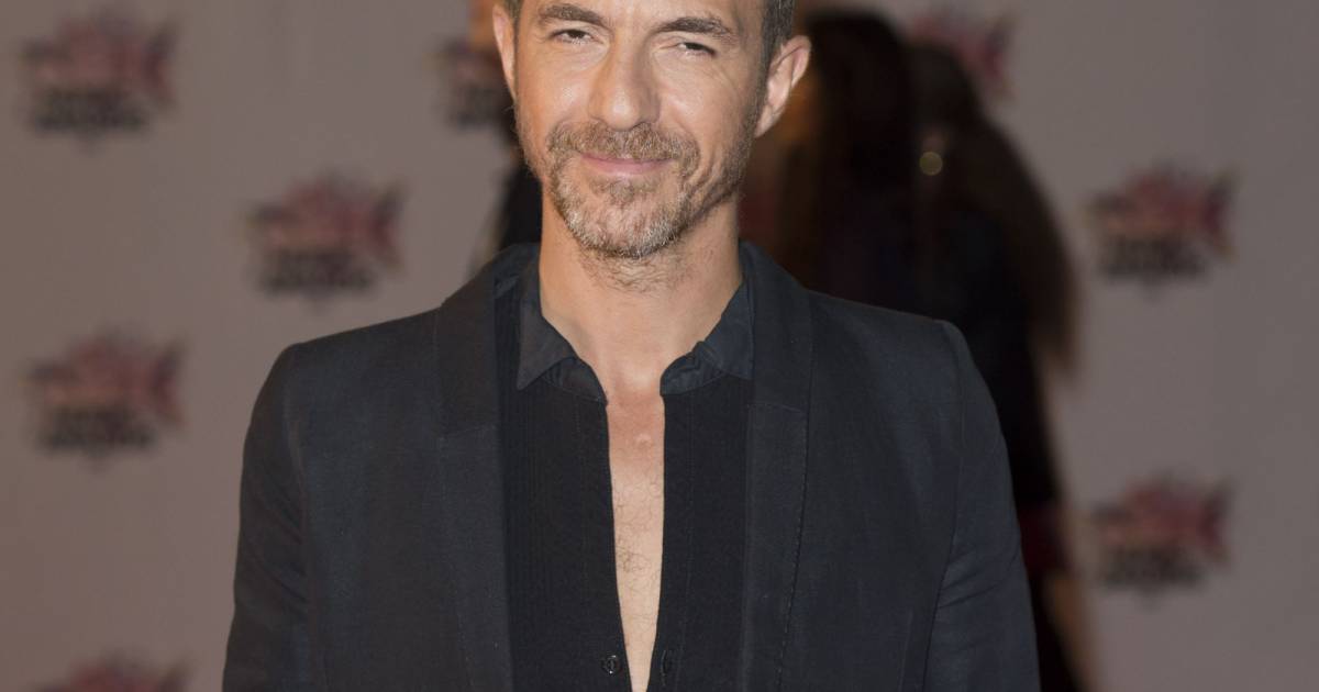 Calogero, à son arrivée à la 17e cérémonie des NRJ Music Awards 2015 au ...