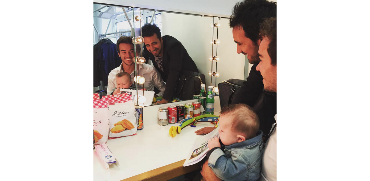 Photo : Alex Goude, son compagnon Romain et leur fils Elliot dans les ...