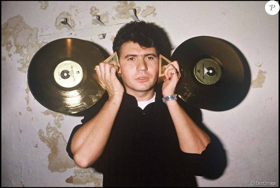 Le chanteur Daniel Balavoine, à Paris, le 23 octobre 1984 - Purepeople