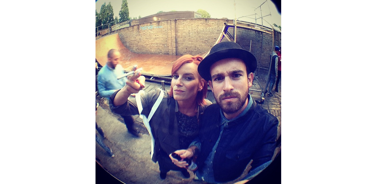 Photo : Fauve Hautot et Jules : in love à Londres - Ode (Purepeople)