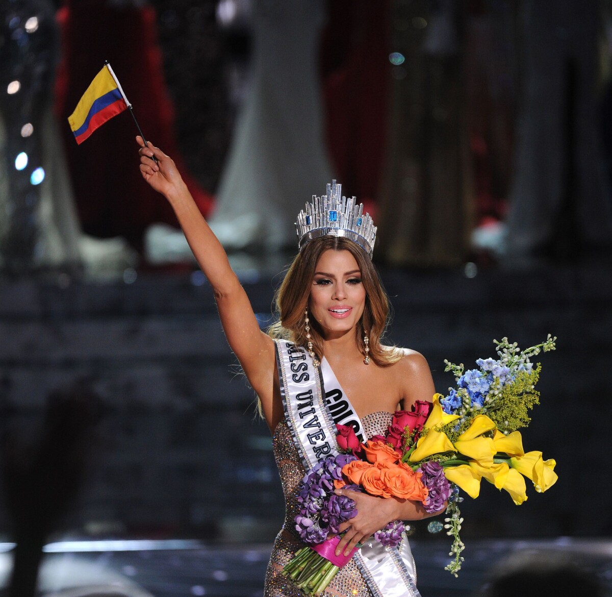 Photo Miss Colombie 2015 Ariadna Gutierrez Reçoit La Couronne De Miss Univers Après Une