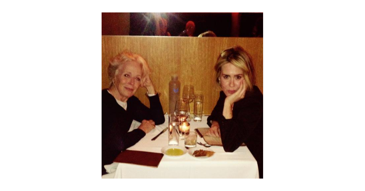 Sarah Paulson, 41 ans, et Holland Taylor, 73 ans : Leur amour s'affirme ...