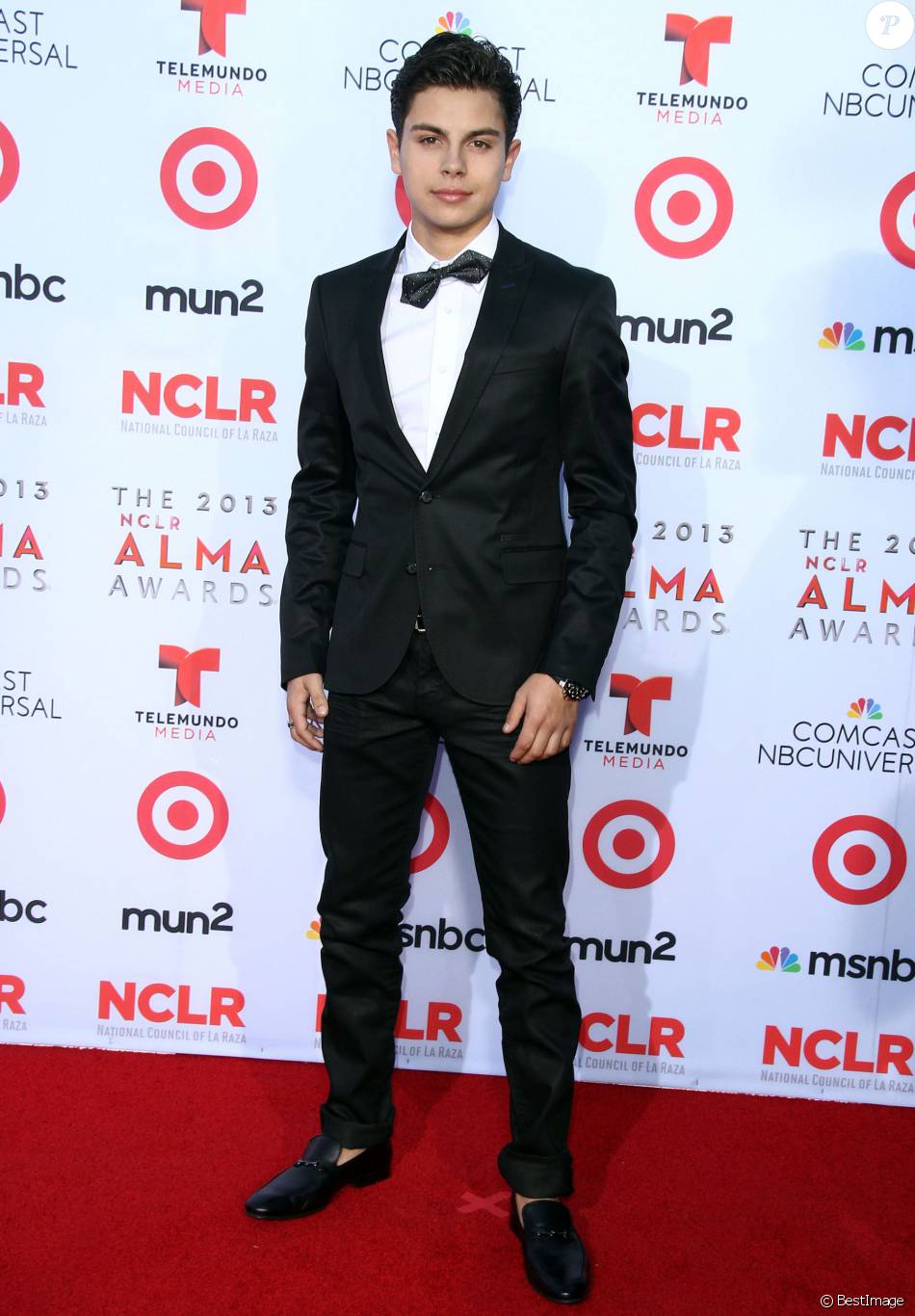 Jake T Austin à la soirée 2013 NCLR ALMA Awards à l'Auditorium de ...