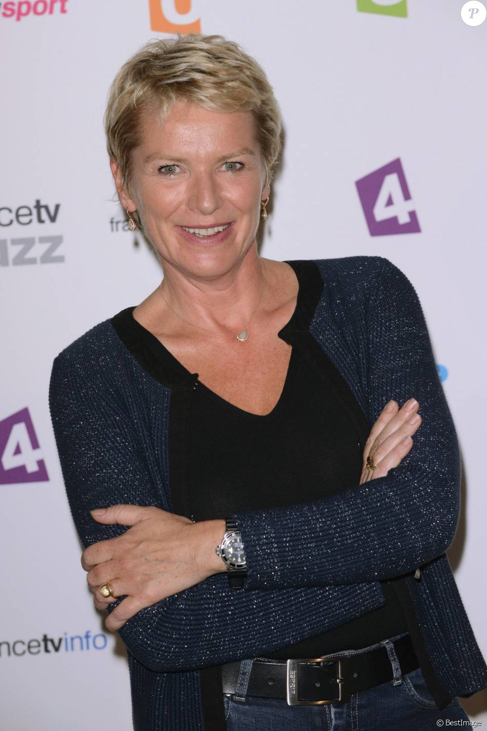 Elise Lucet - Conférence de presse de rentrée de France TV au Palais de ...