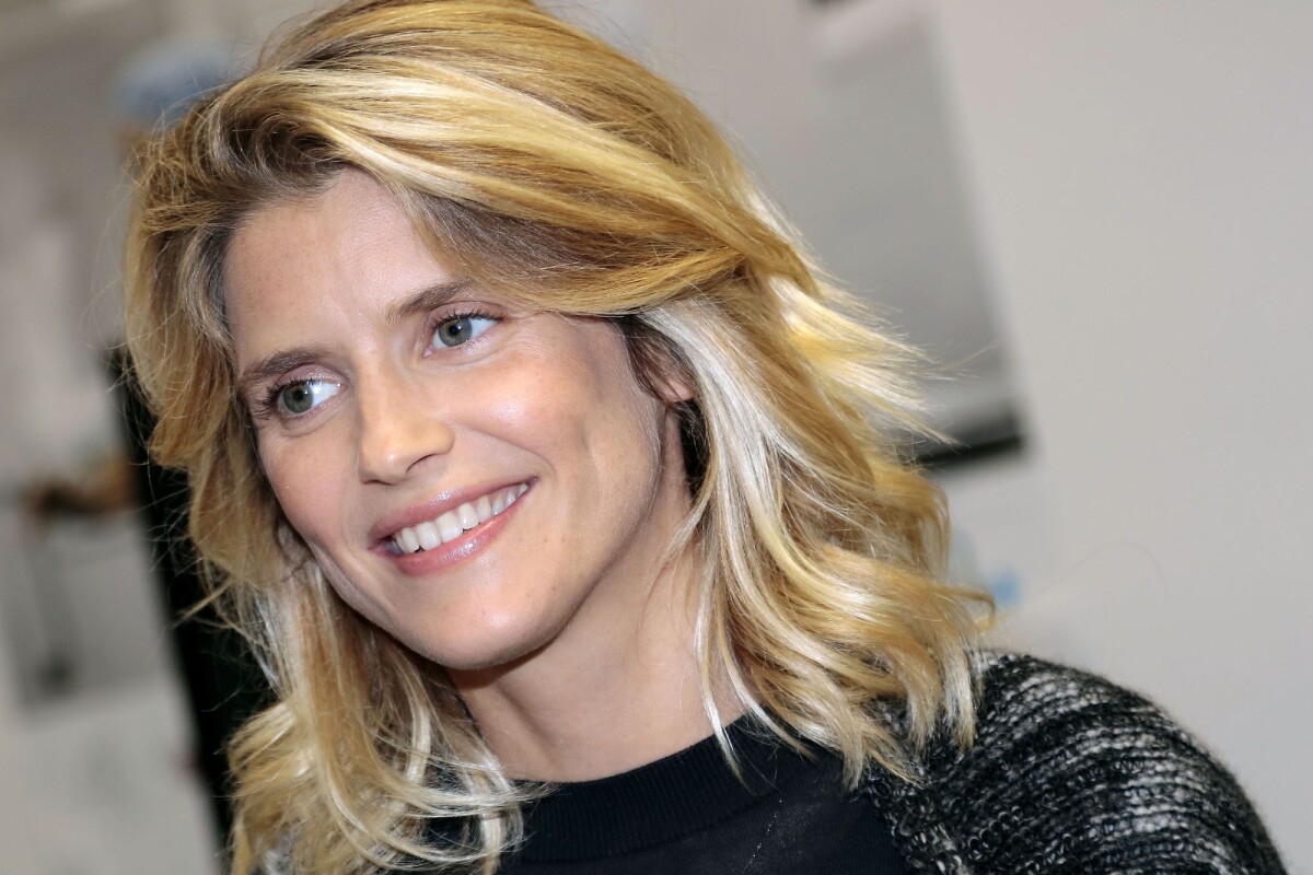 Photo : Alice Taglioni enceinte - Cérémonie de remises des médailles de ...