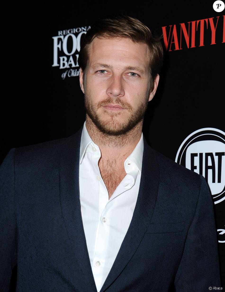 Luke Bracey - Soirée Vanity Fair et FIAT Celebration of Young Hollywood ...