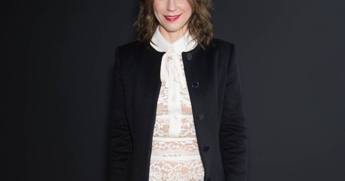 Marie-Josée Croze lors du défilé Elie Saab prêt-à-porter Automne-Hiver ...