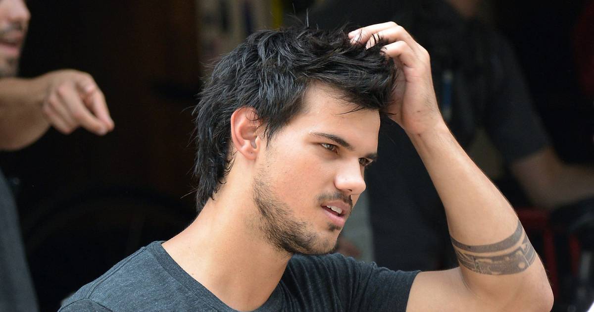 Exclusif - Taylor Lautner à New York le 19 juillet 2013 - Purepeople