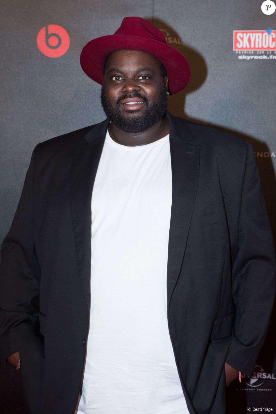 Issa Doumbia - Première du film N.W.A. - Straight Outta Compton à l'UGC ... Issa Doumbia - Première du film N.W.A. - Straight Outta Compton à l'UGC ...