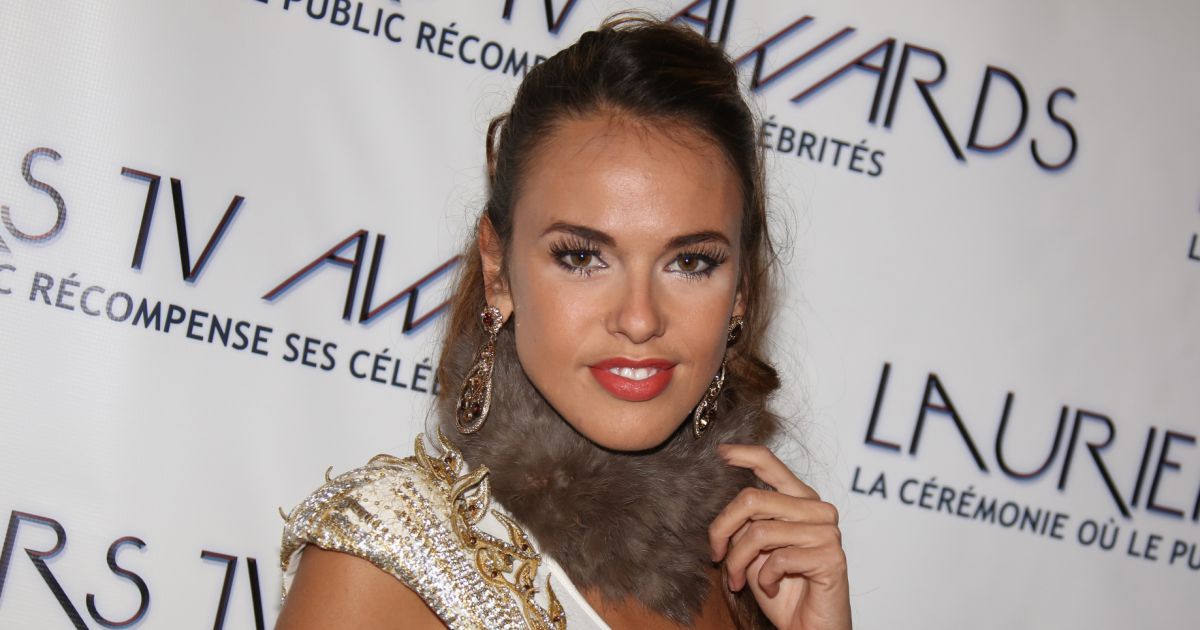 Vanessa Lawrens - Soirée des Lauriers TV Awards au Théâtre des Variétés ...