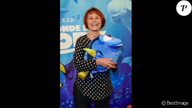 Qui est Céline Monsarrat, la voix de l'irrésistible Dory ? - Purepeople