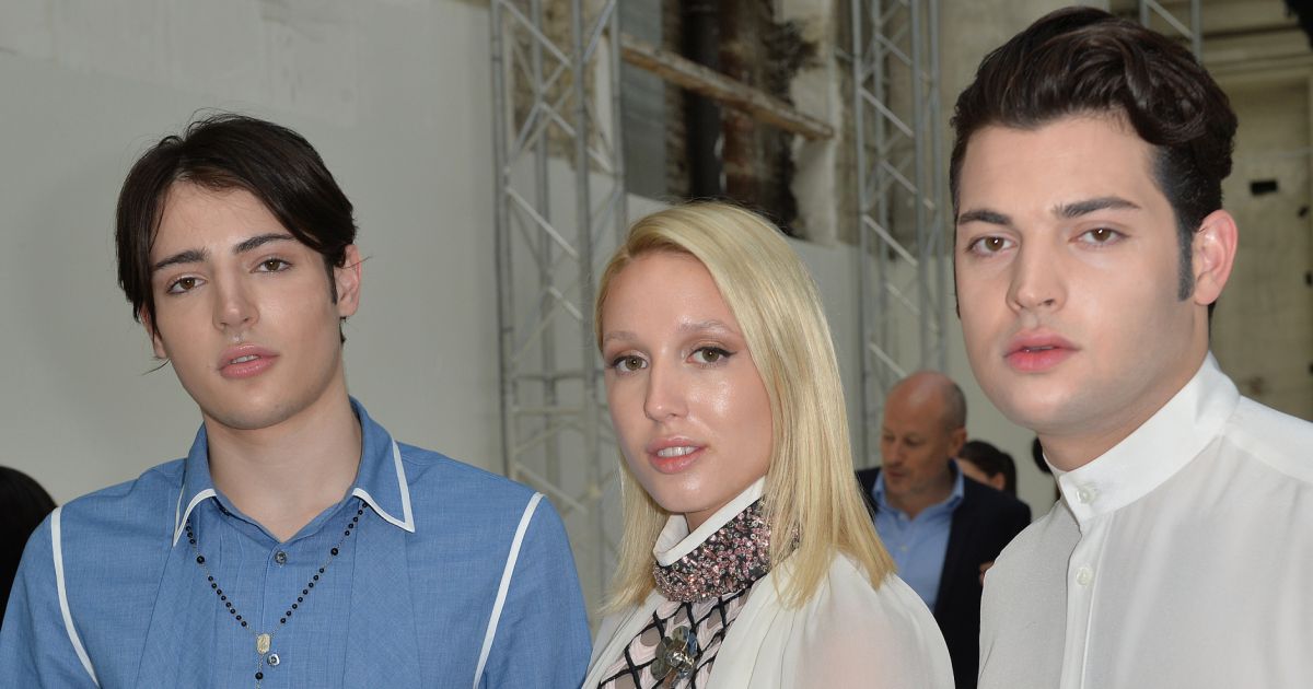 Les frères Harry et Peter Brant Jr. et la princesse Maria Olympia de ...