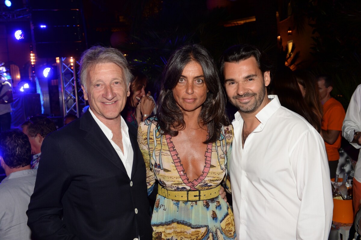 Photo : Exclusif - Jean-Michel Signoles et sa femme Laurence, Antoine ...