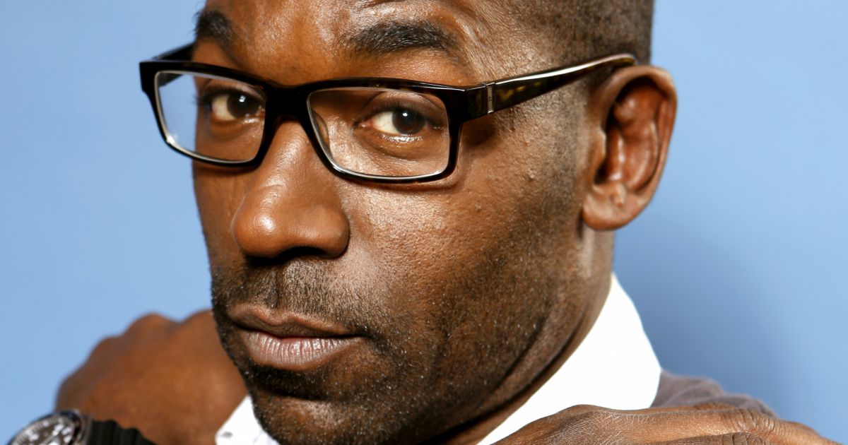 Lucien Jean-Baptiste à Paris en mars 2012. - Purepeople