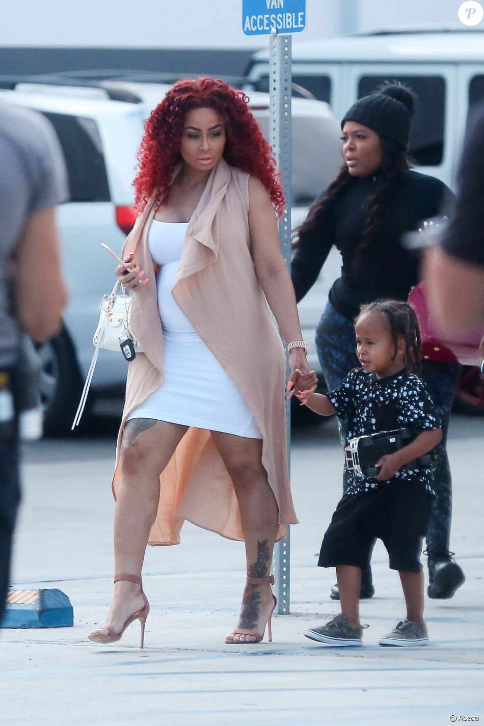 Blac Chyna (Angela Renée White) et son fils King Cairo à Woodland Hills ...