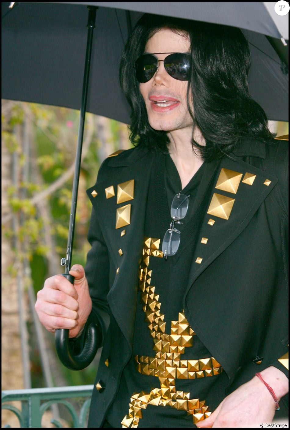 Michael Jackson à Beverly Hills le 15 mai 2009 - Purepeople