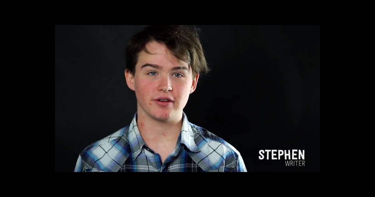 Stephen Ira Beatty, le fils de Warren Beatty et Annette Bening, s ...