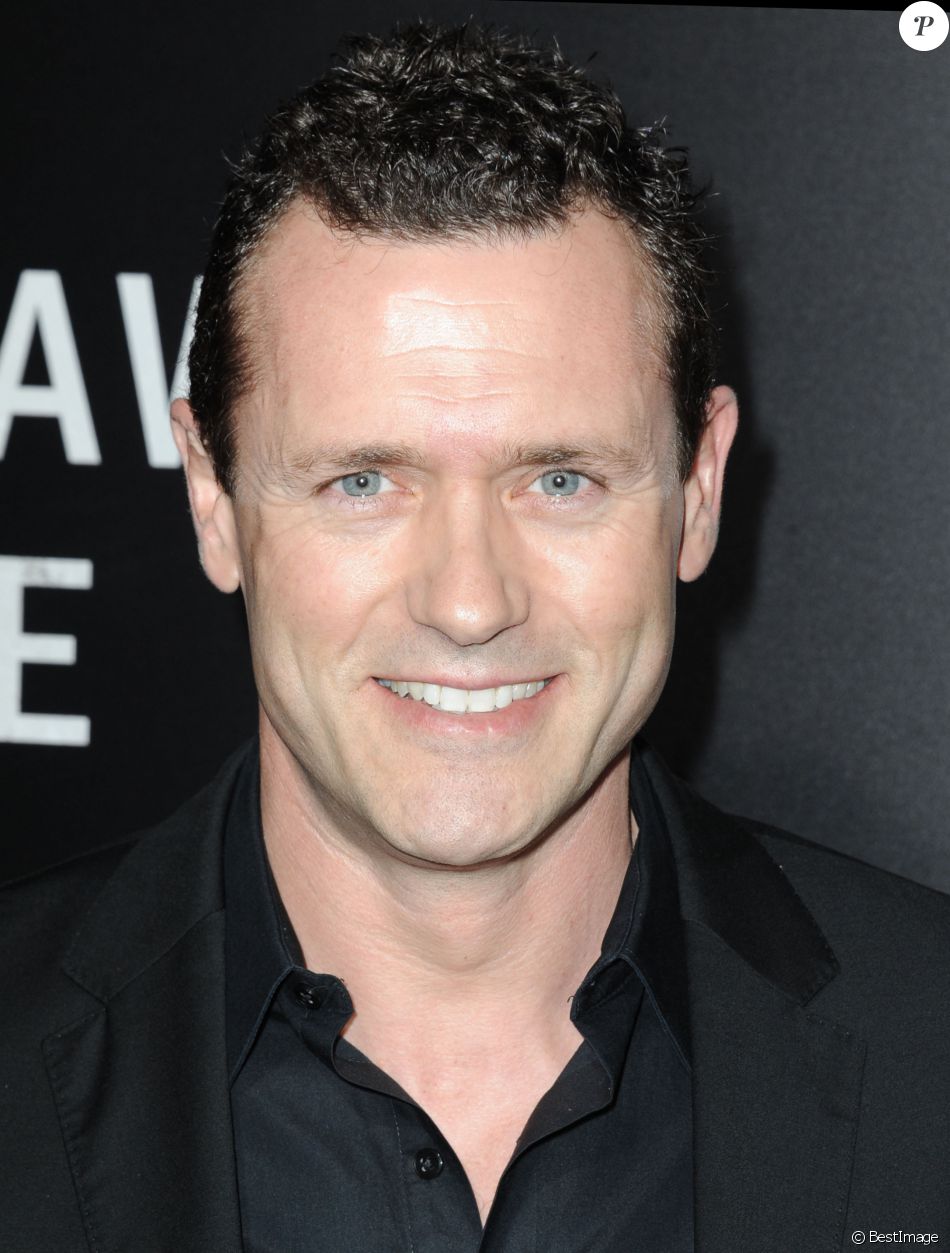 Jason O'Mara à la première de 'Hacksaw Ridge'à The Academy à Beverly ...