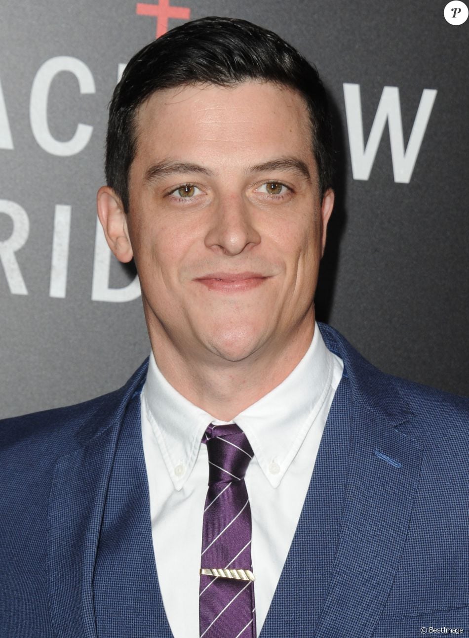 James MacKay à la première de 'Hacksaw Ridge'à The Academy à Beverly ...