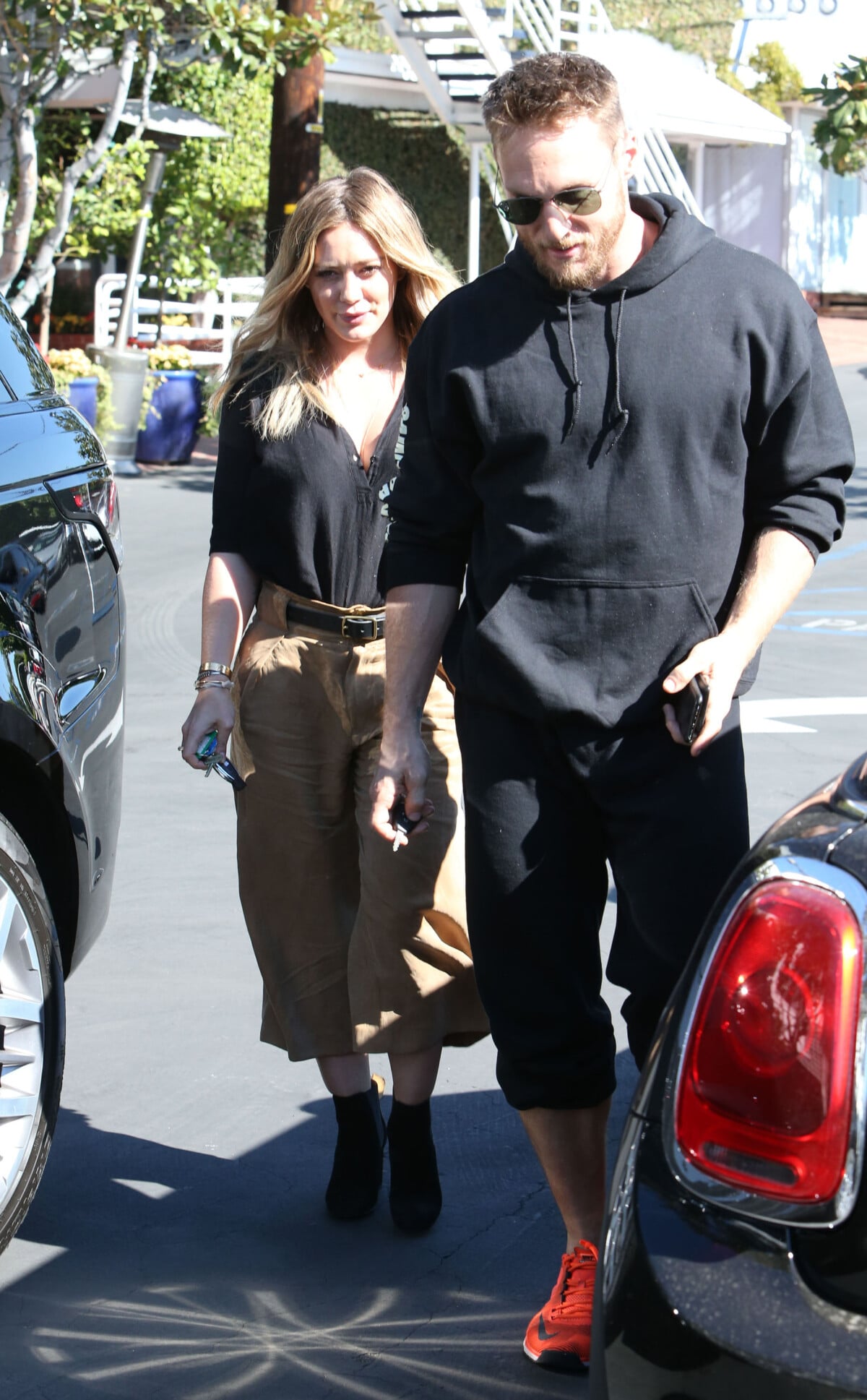 Photo : Hilary Duff et son compagnon Jason Walsh sont allés déjeuner ...