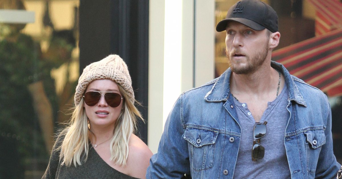 Hilary Duff et son compagnon Jason Walsh font du shopping à Manhattan ...