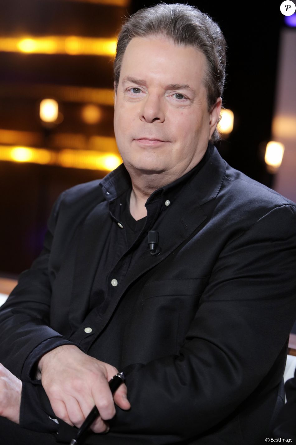Douglas Kennedy, comblé en amour : "C'est un deuxième mariage, on est ...