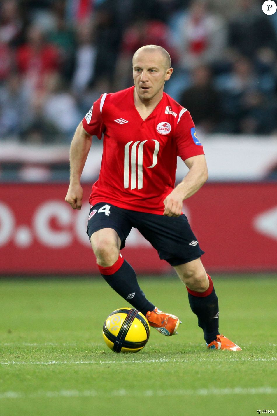 Florent Balmont sous les couleurs de Lille pendant le match contre Caen ...