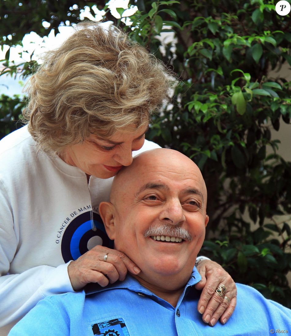 Luiz Inacio Lula da Silva et sa femme Marisa le 16 novembre 2011 ...